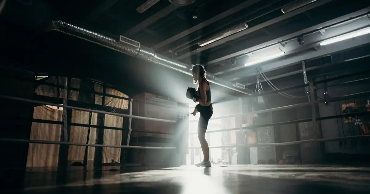 The Top 10 Amazing Kickboxing Benefits for Health and Fitness