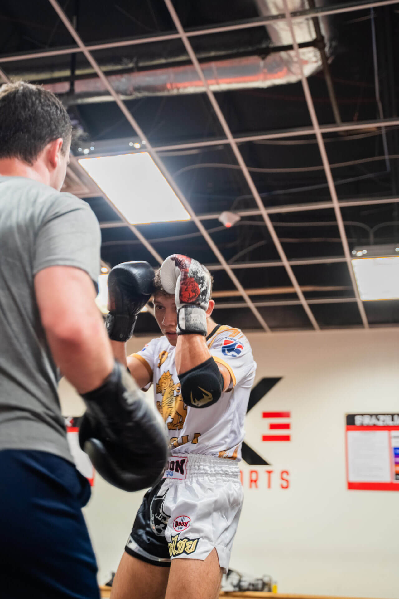 Step Into the Ring: Muay Thai for Beginners and What to Expect